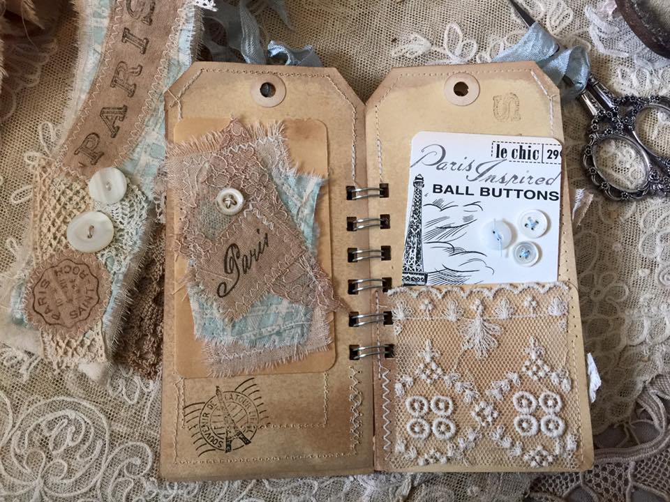 Olive Grove Primitives: tiny tag booklets for 2016