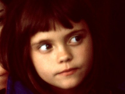 wallpaper collection models: Child actors then and now