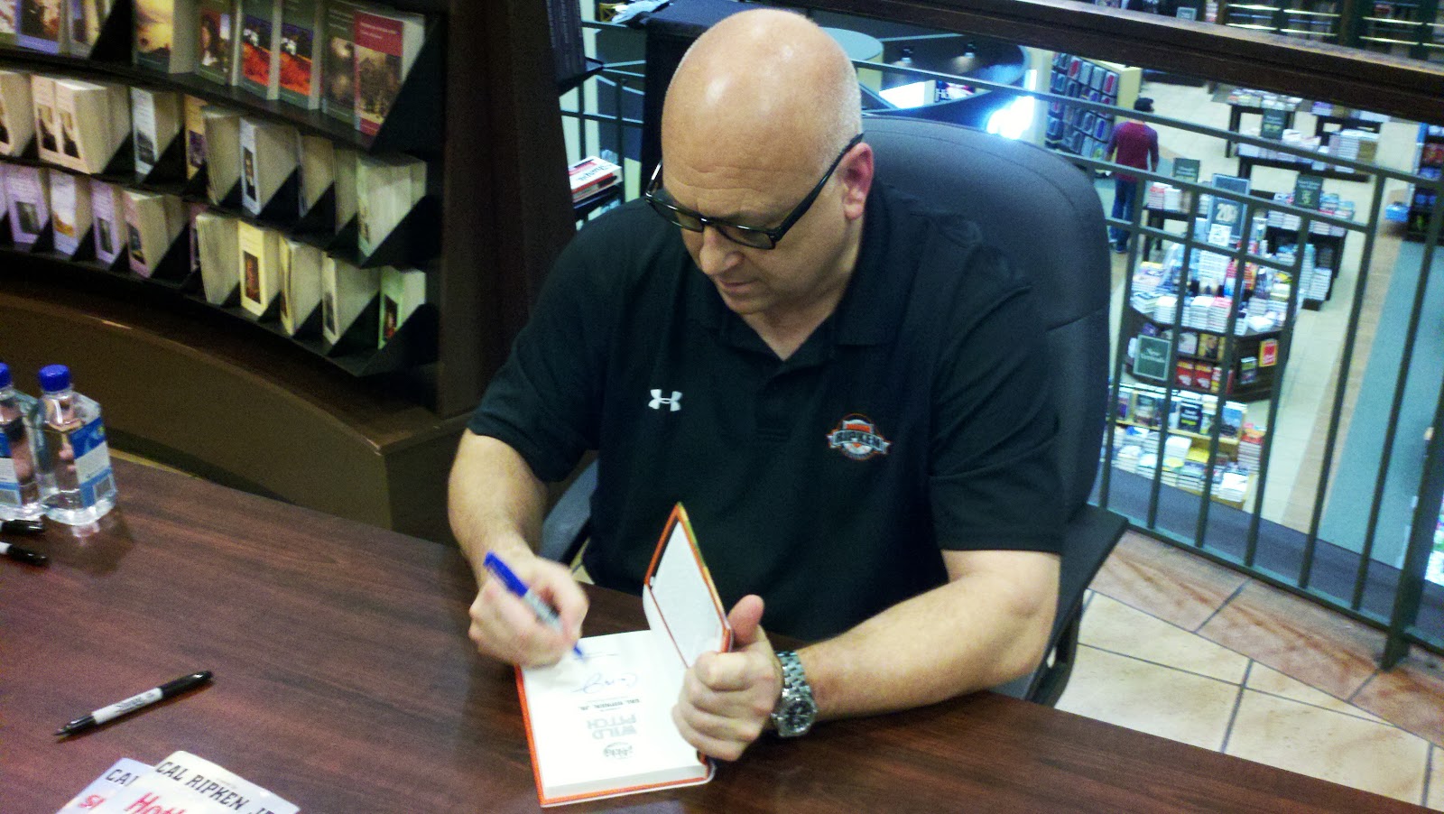 Jonathan's Autograph Signings: Tom Coughlin & Cal Ripken Jr. (03/06/13)