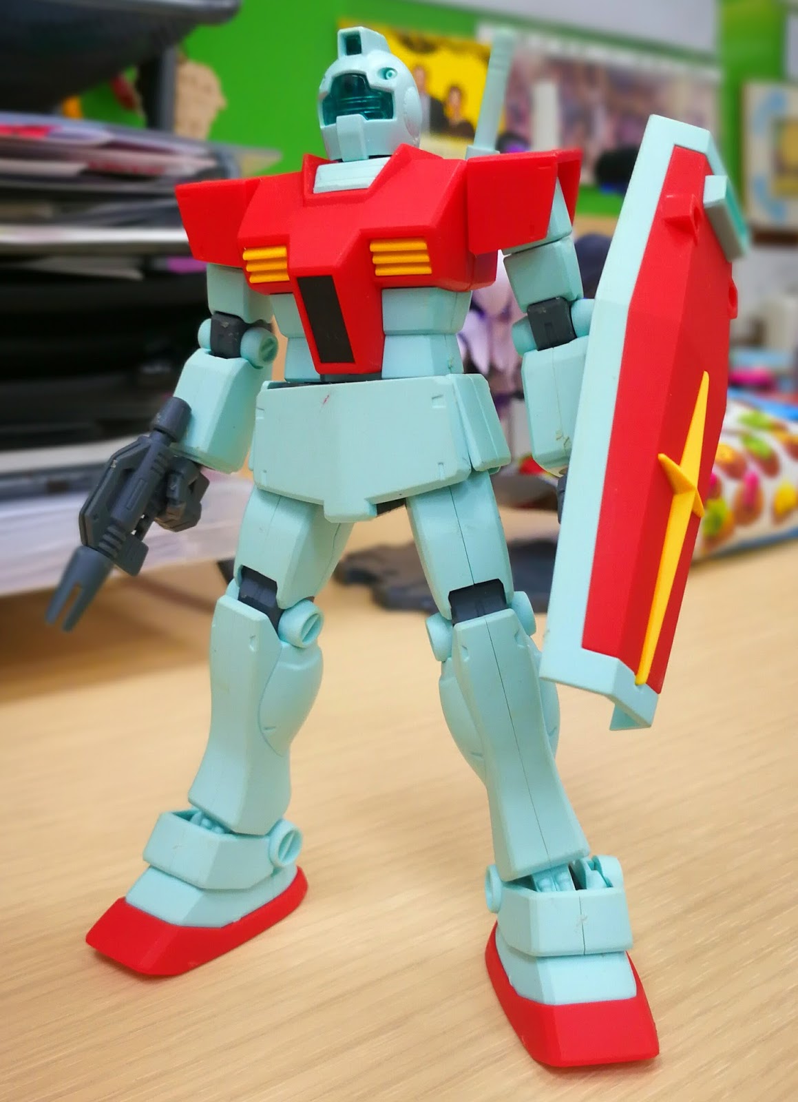 Gunplanerd: [Kit Insight] Bandai HGUC 1/144 RGM-79 'GM' (Straight Build)