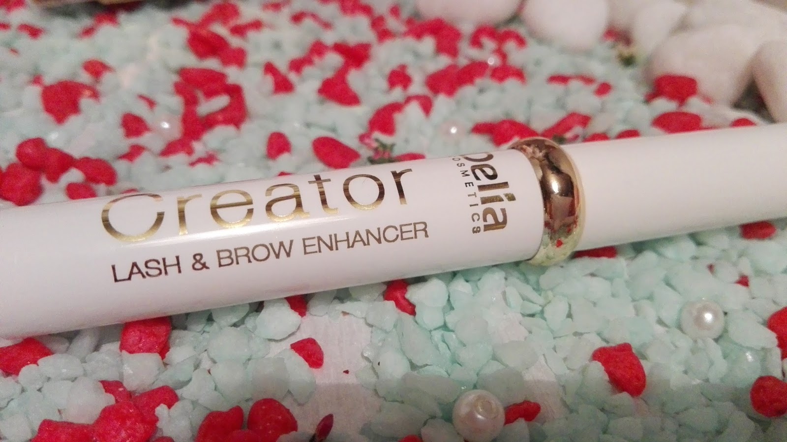 Aneczka: Serum na wzrost rzęs i brwi - Delia Cosmetics Eyelash Creator