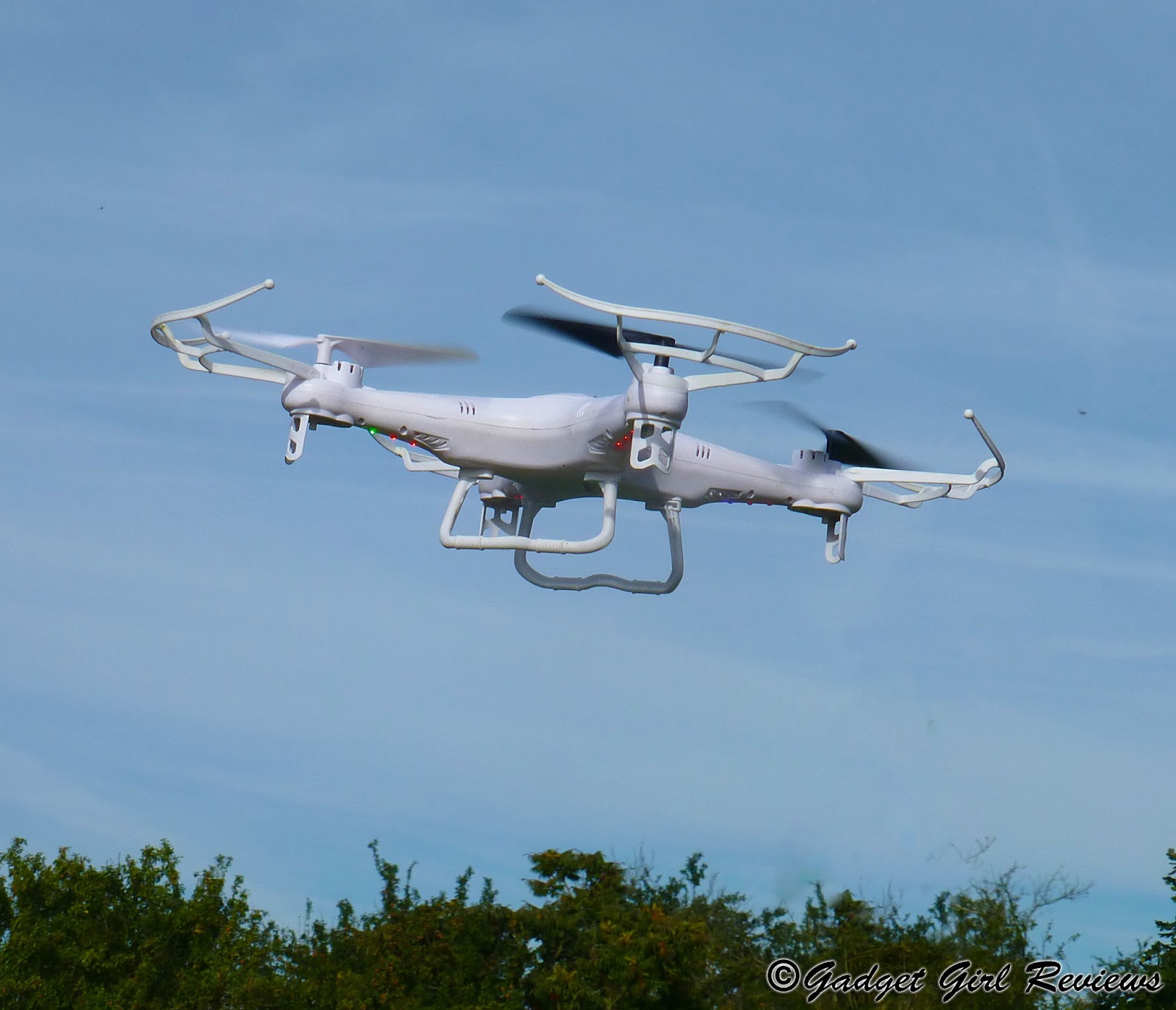 monita review: Remote Control Madness- BB-8 Sphero, Worlds smallest ...