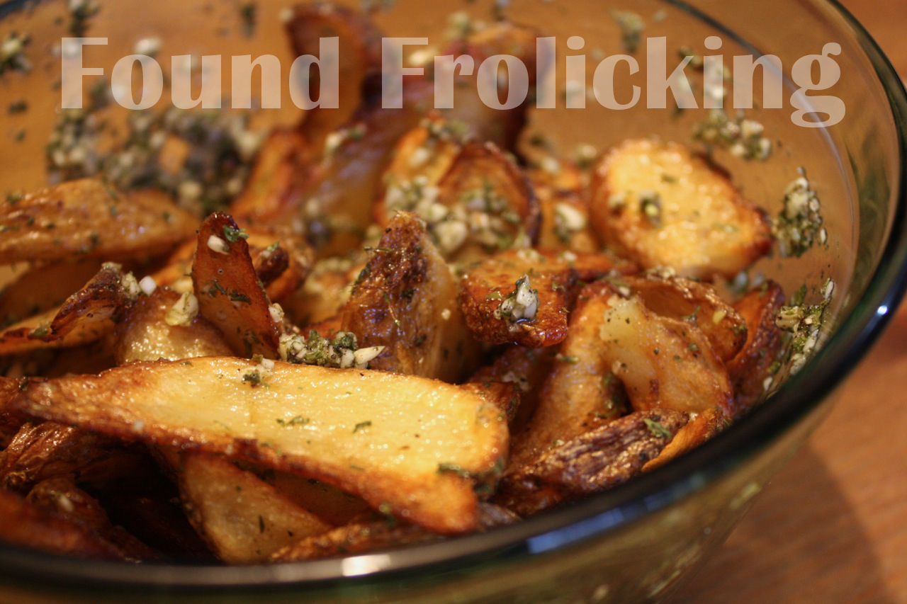 Recipe: I Heart California Garlic Fries - Found Frolicking