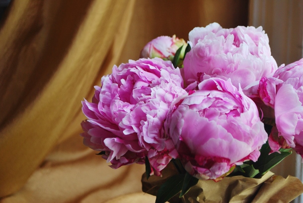 Weekend Living: Flowers in My Grocery Basket (Fresh Direct's Floral ...