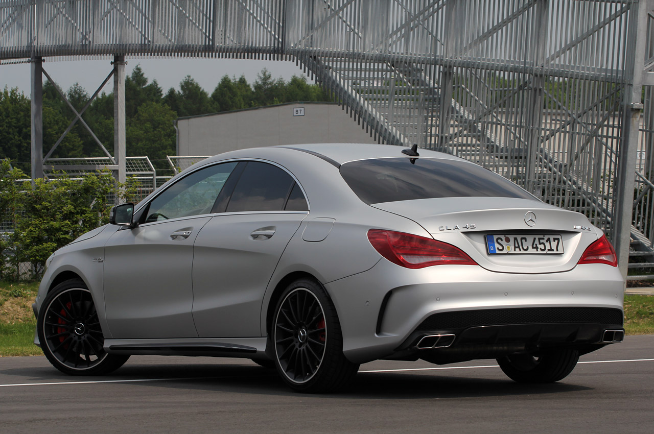 Mercedes-Benz CLA45 AMG 2014 ~ TestCarros