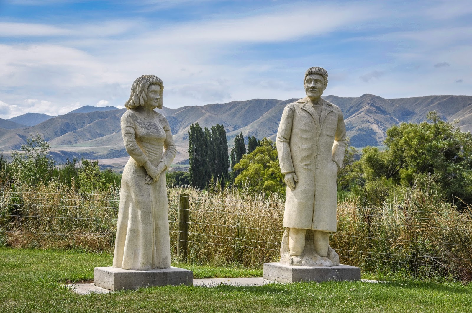 Paws Awhile: Duntroon - Waitaki Valley
