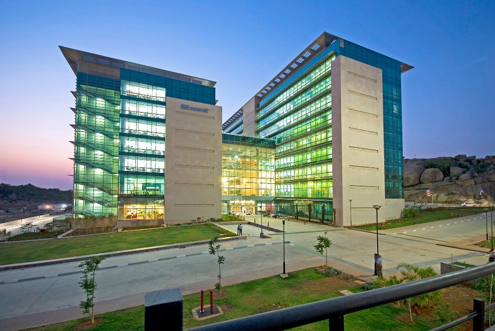 MICROSOFT'S H/K SUPERVISOR