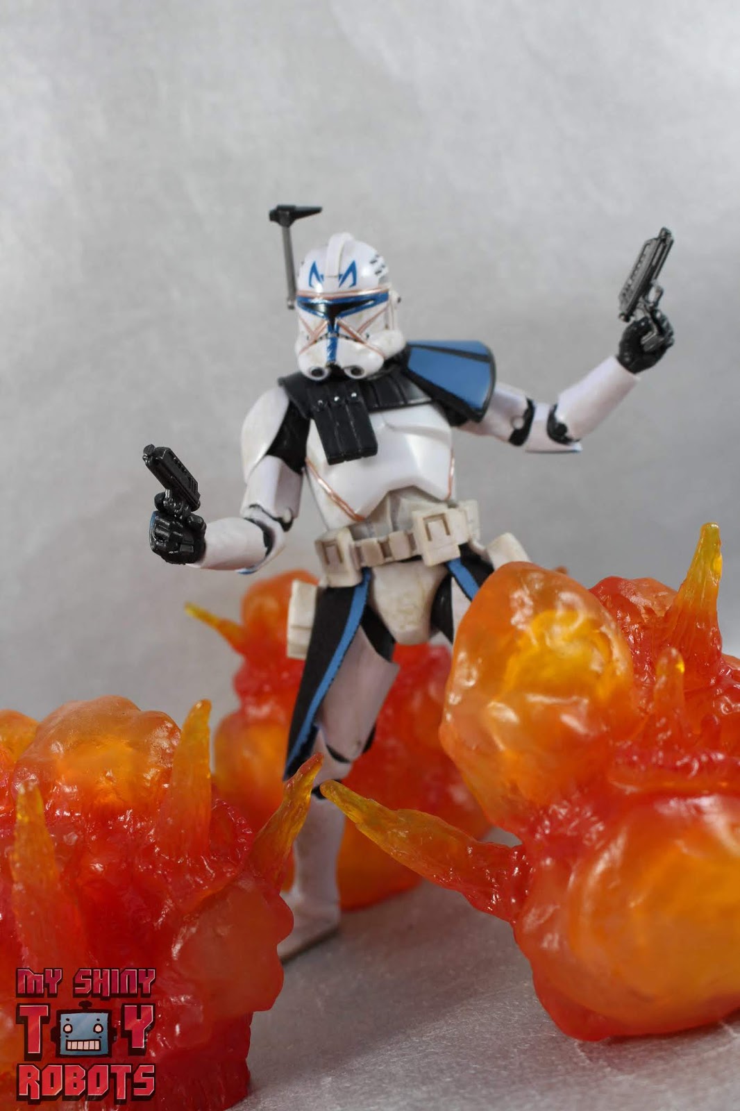 My Shiny Toy Robots: Toybox REVIEW: Star Wars Black Series Clone ...