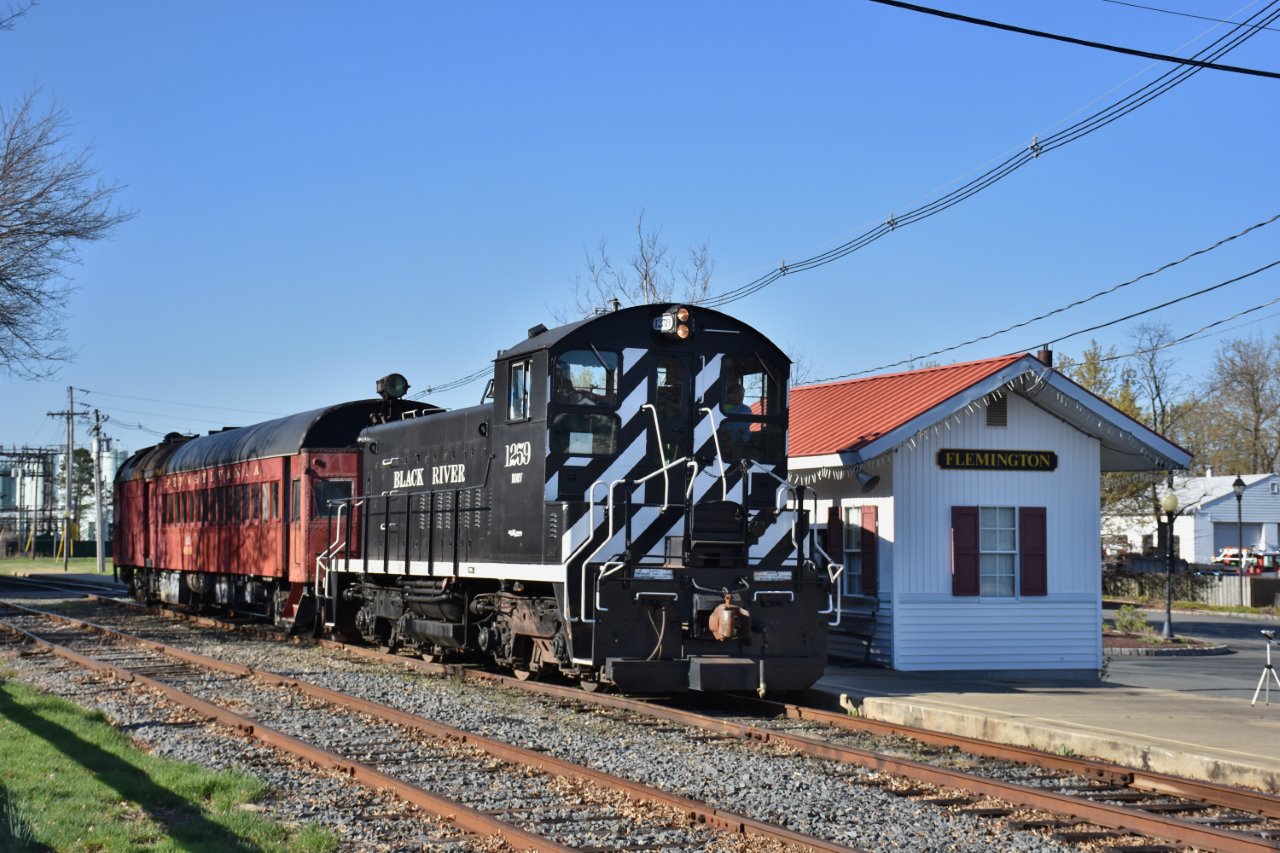 The Big Little Railroad Shop: ALLN 4666 trip home to Topton, PA