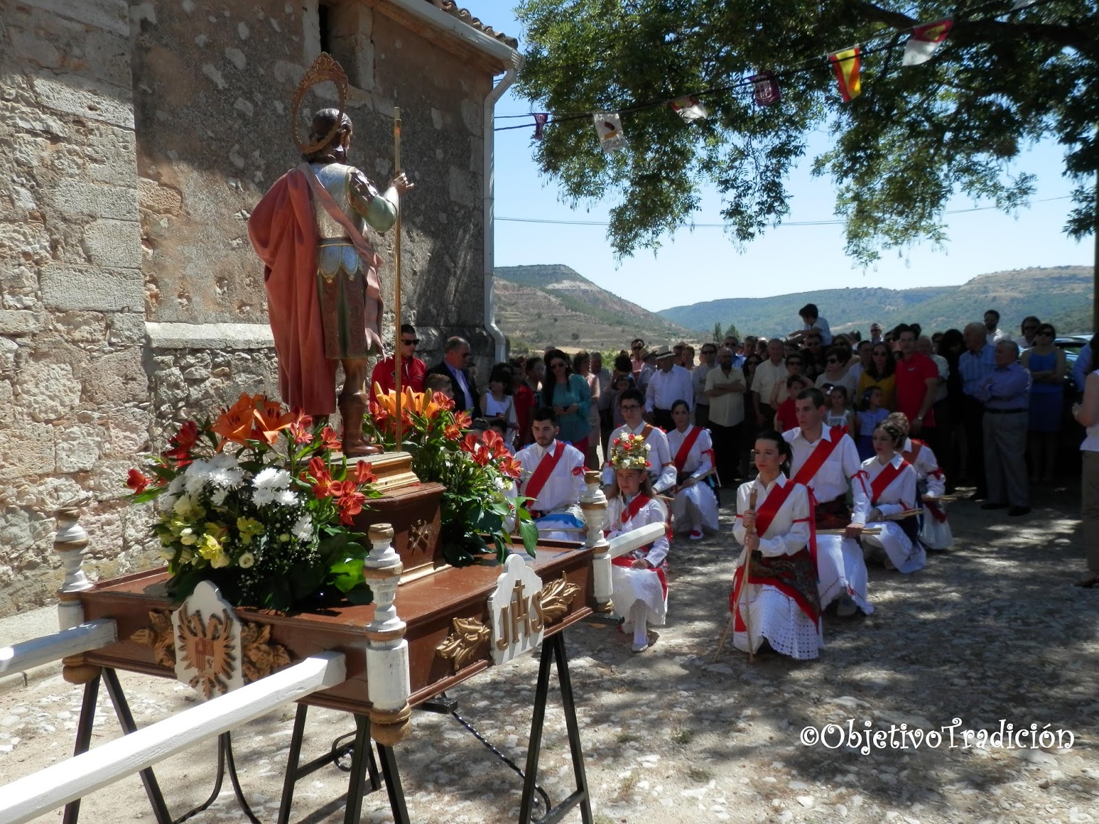 OBJETIVO TRADICIÓN: LA LOA Y LAS DANZAS A SAN ACACIO MÁRTIR DE UTANDE