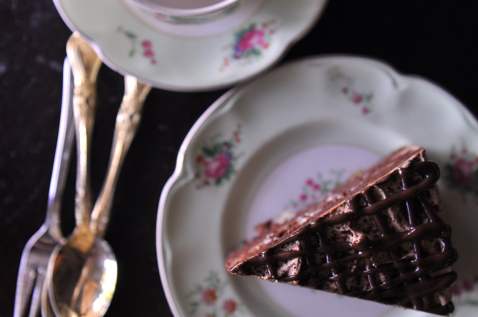 The Kitchen Guardian: The 7 Sins Chocolate Cake!