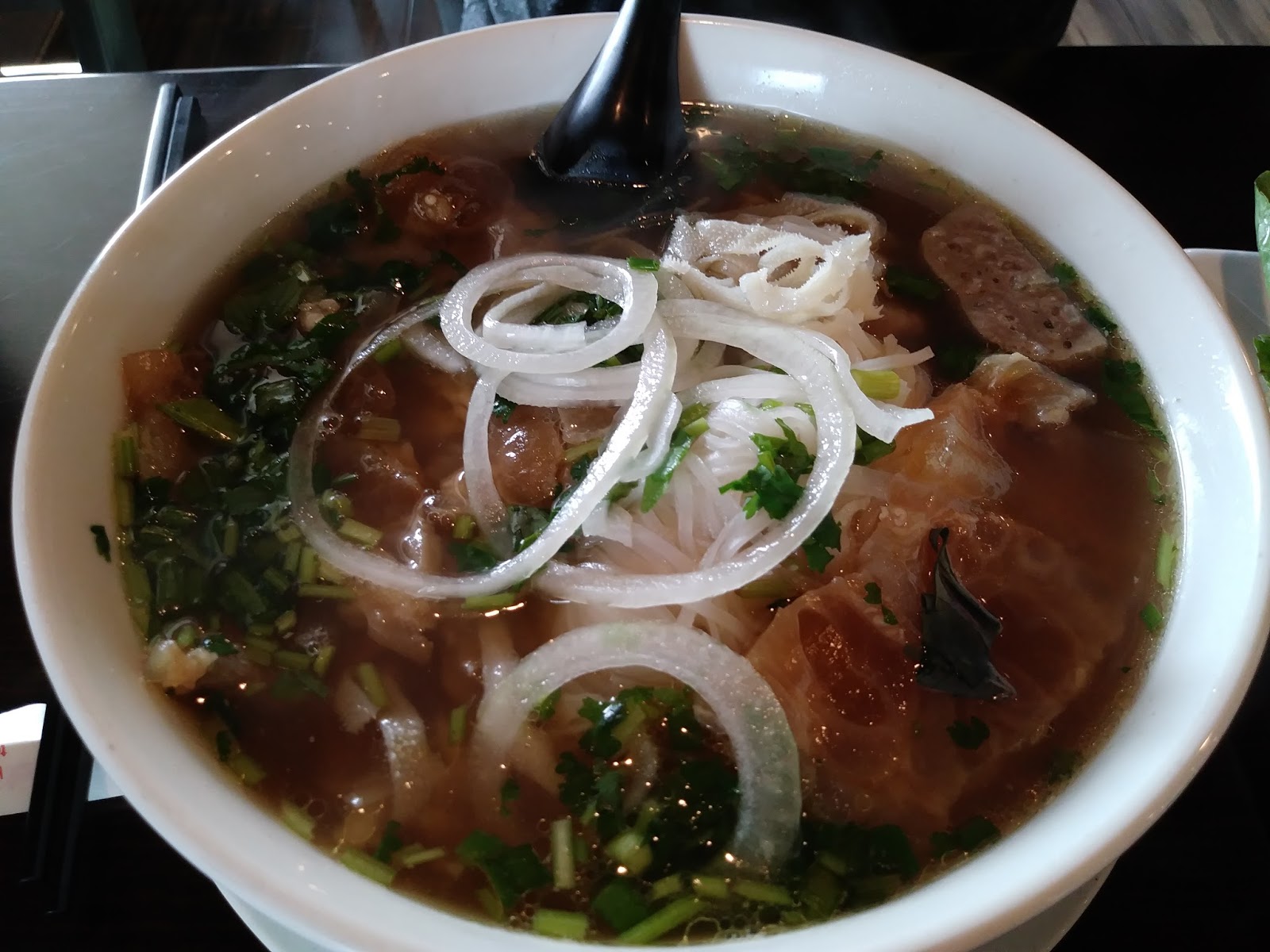 FRIED CHICKEN LIPS: WOW Pho & Grill Vietnamese Noodle & Grill