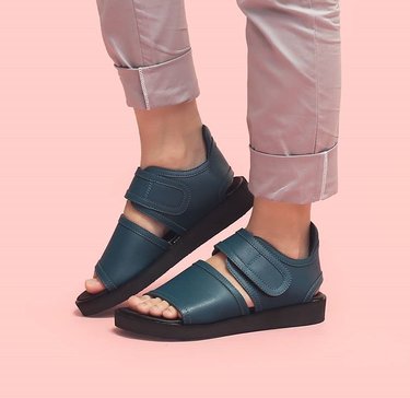 review sepatu adorable projects ~ Good Day