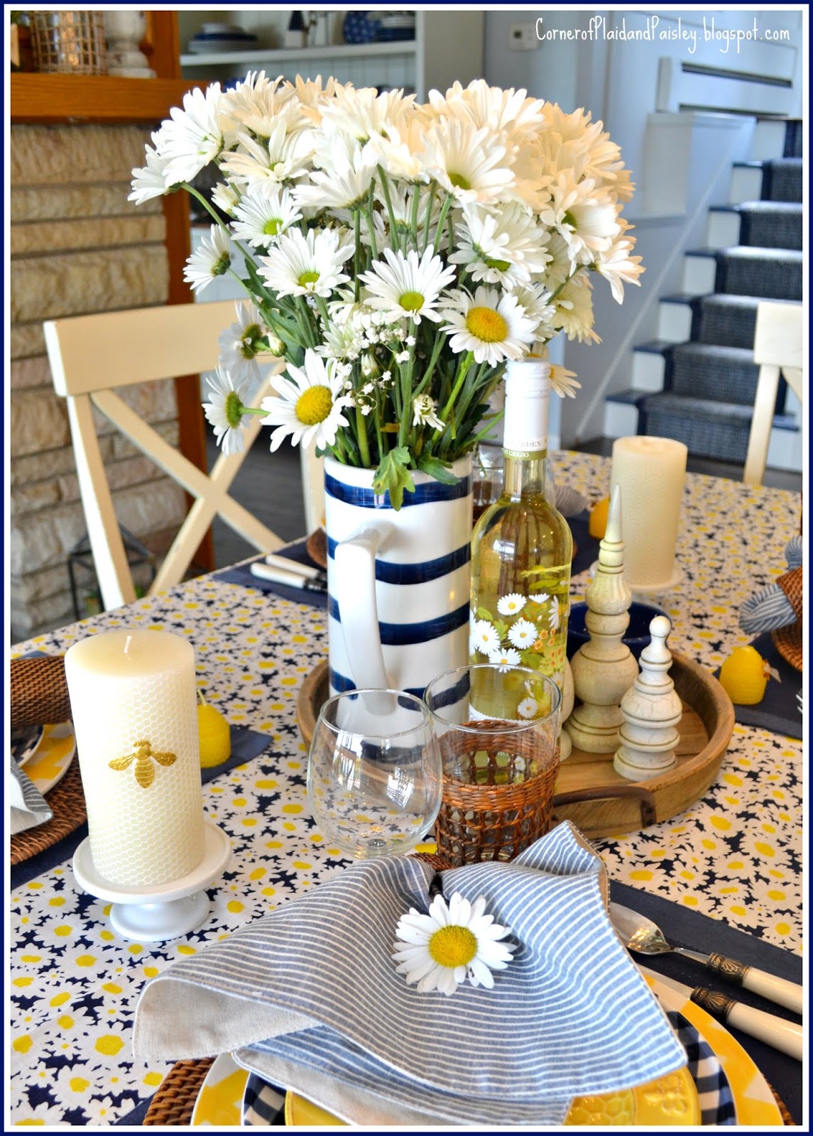 Lazy, Daisy, Crazy Days of Summer - Corner of Plaid and Paisley