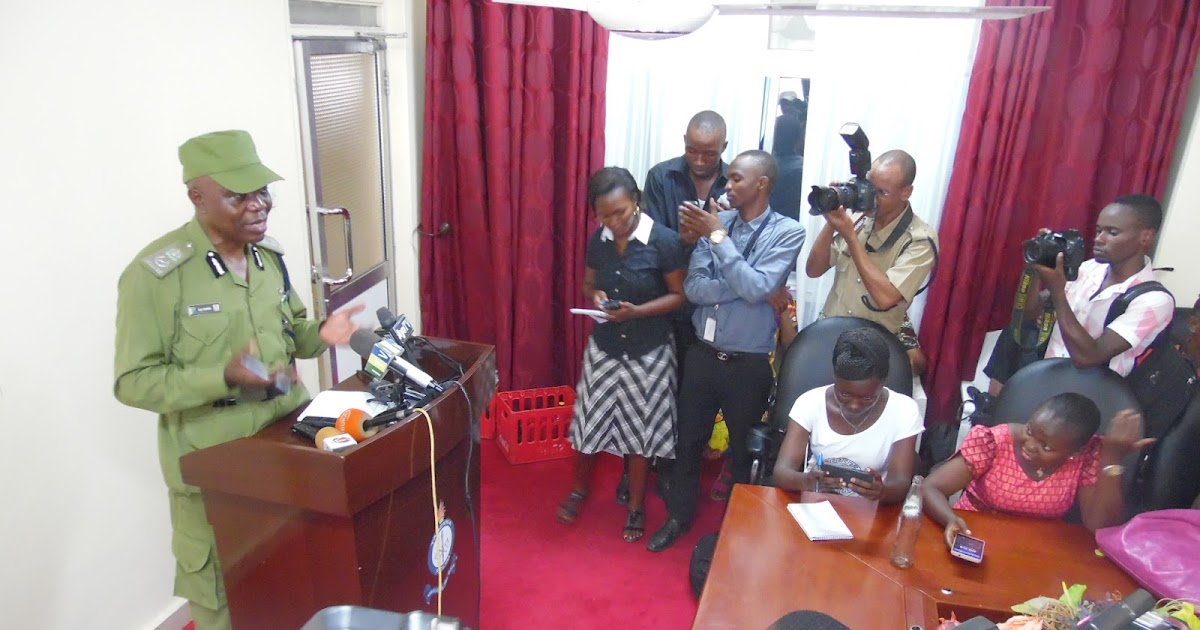 MSAKA HABARI MEDIA: Polisi Dar yanasa madada poa na makaka poa 287,ni ...