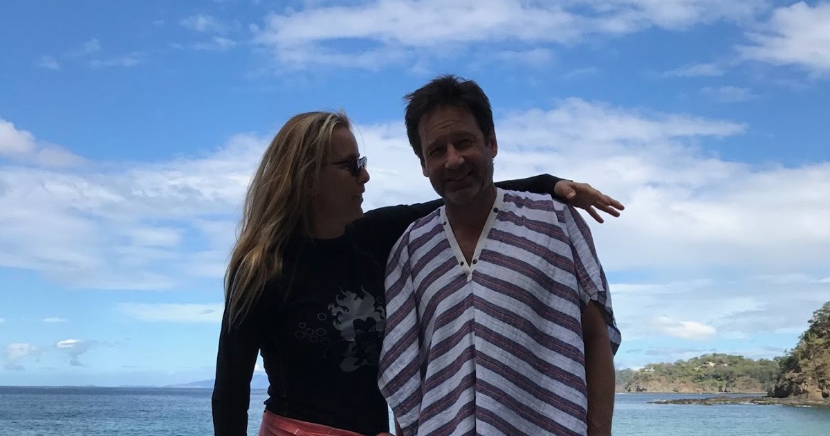 Photo: David Duchovny and Téa Leoni holiday vacation - 2017 | Duchovny ...