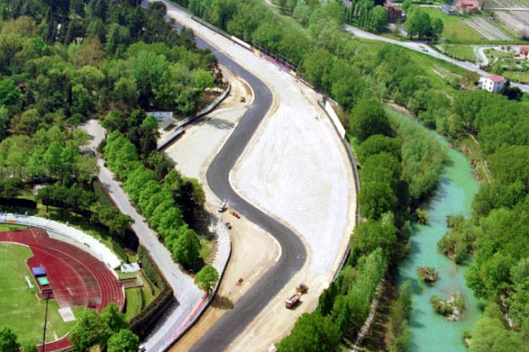 #3 Tamburello la curva maldita.