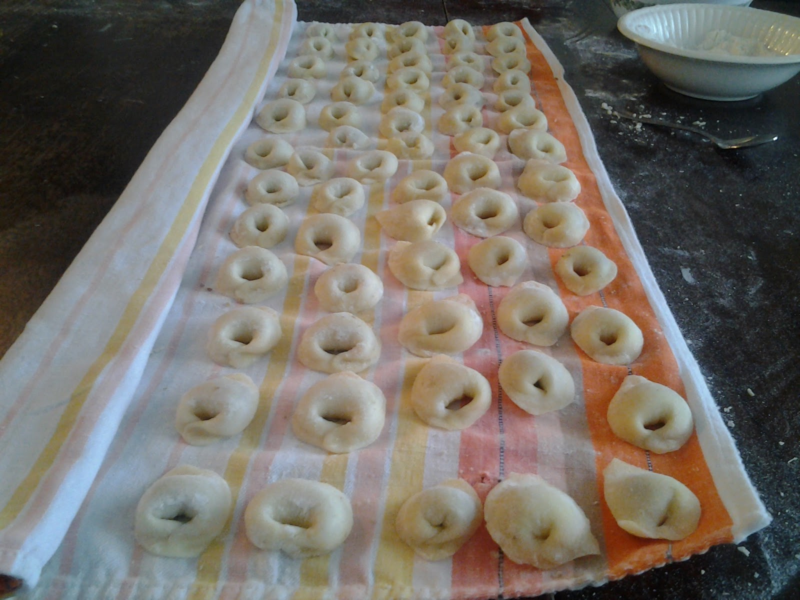 UkrainiYum!: UKRAINIAN CHRISTMAS FOOD . . . VUSHKA