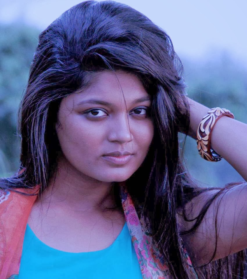 Modern Dhaka: Mousumi Hamid 143 Picture