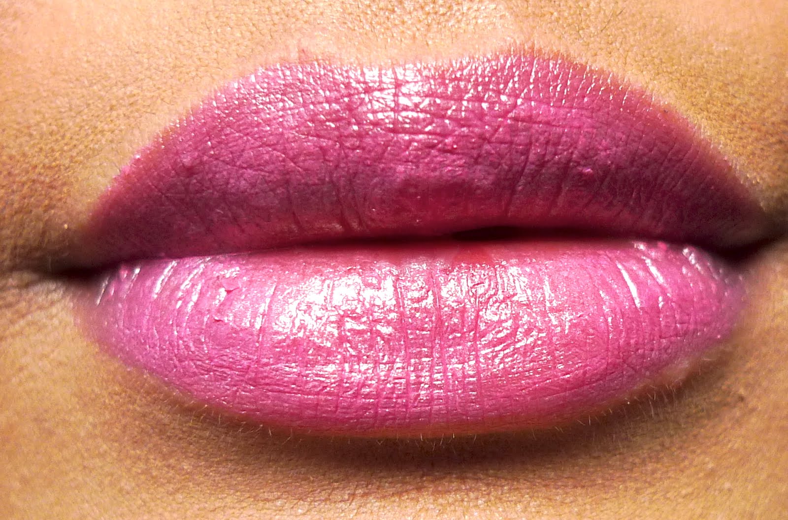 Review: Milani Velvet Lips Lipstick in Luxurious