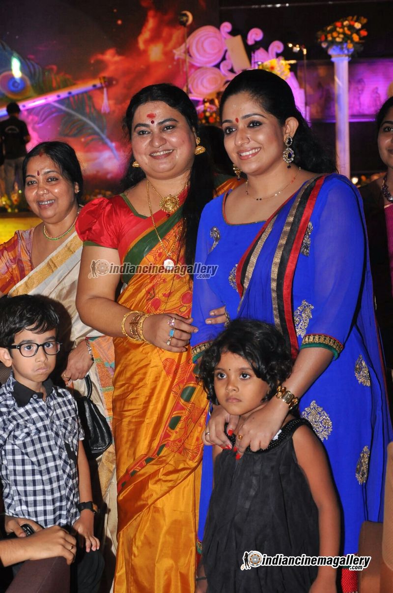 Vinu Mohan Marriage Reception Hot Photos