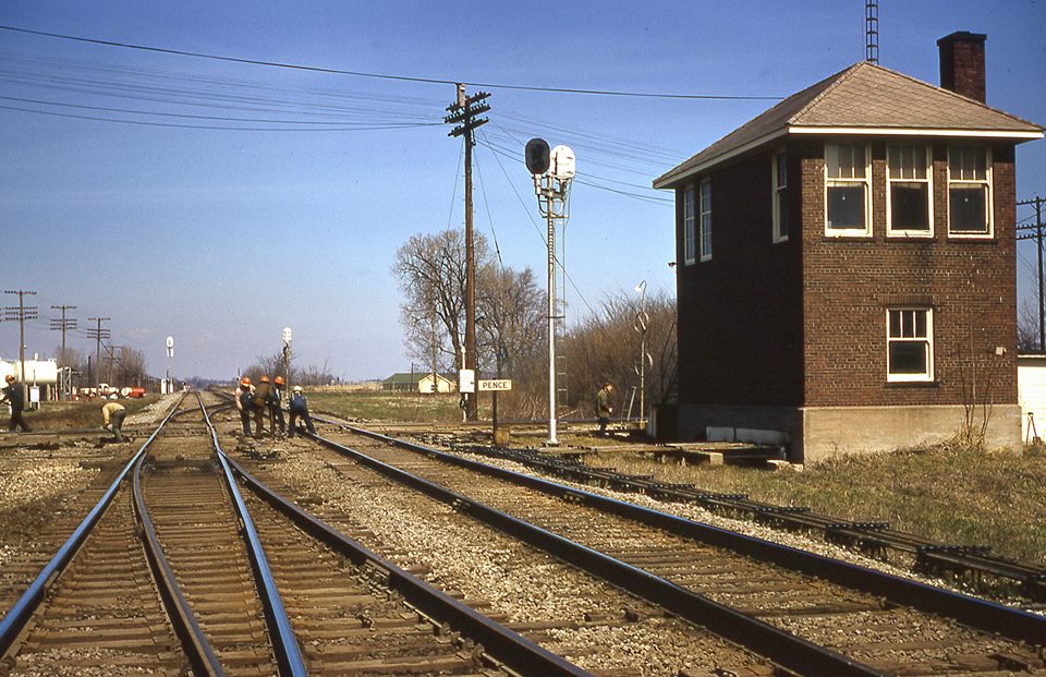 Towns and Nature: Momence, IL: Pence (MJ) Tower: UP/C&EI vs. NS/NYC ...