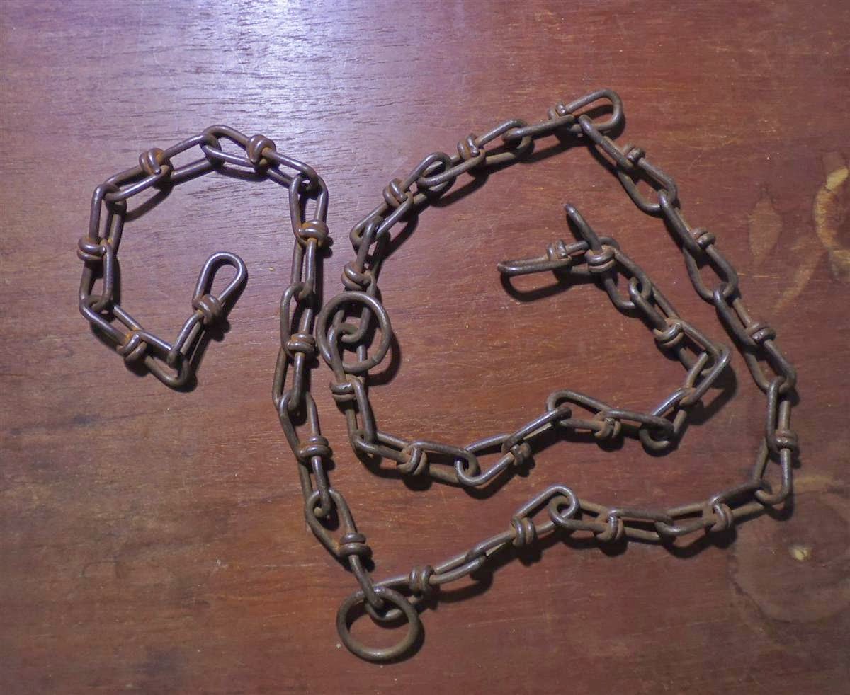 Junk Unjunk!: Vintage Dog Chain repurposed