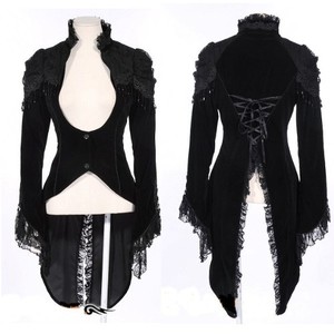 Gothicleeman blog : Gothic hourglass body shapes