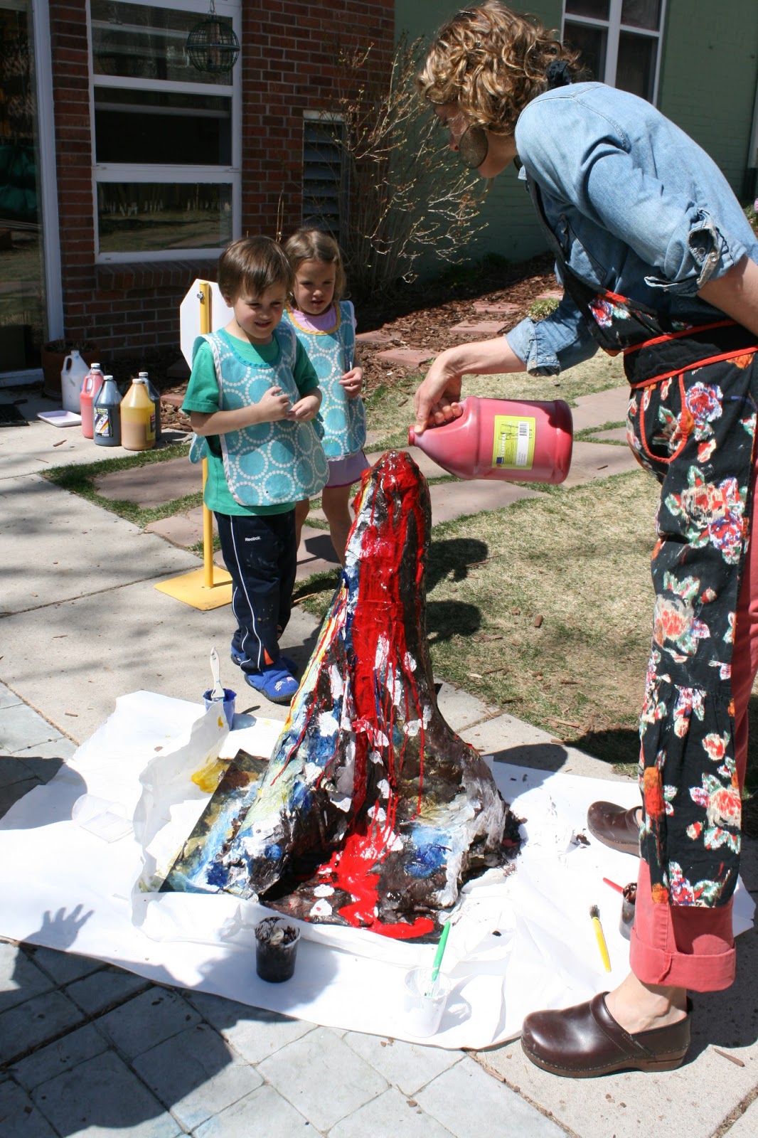 collaboration and scaffolding - Children's Garden Montessori School