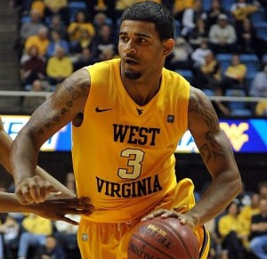 The Hoop: Casey Mitchell and Akis Kallinikidis announced by AGOR