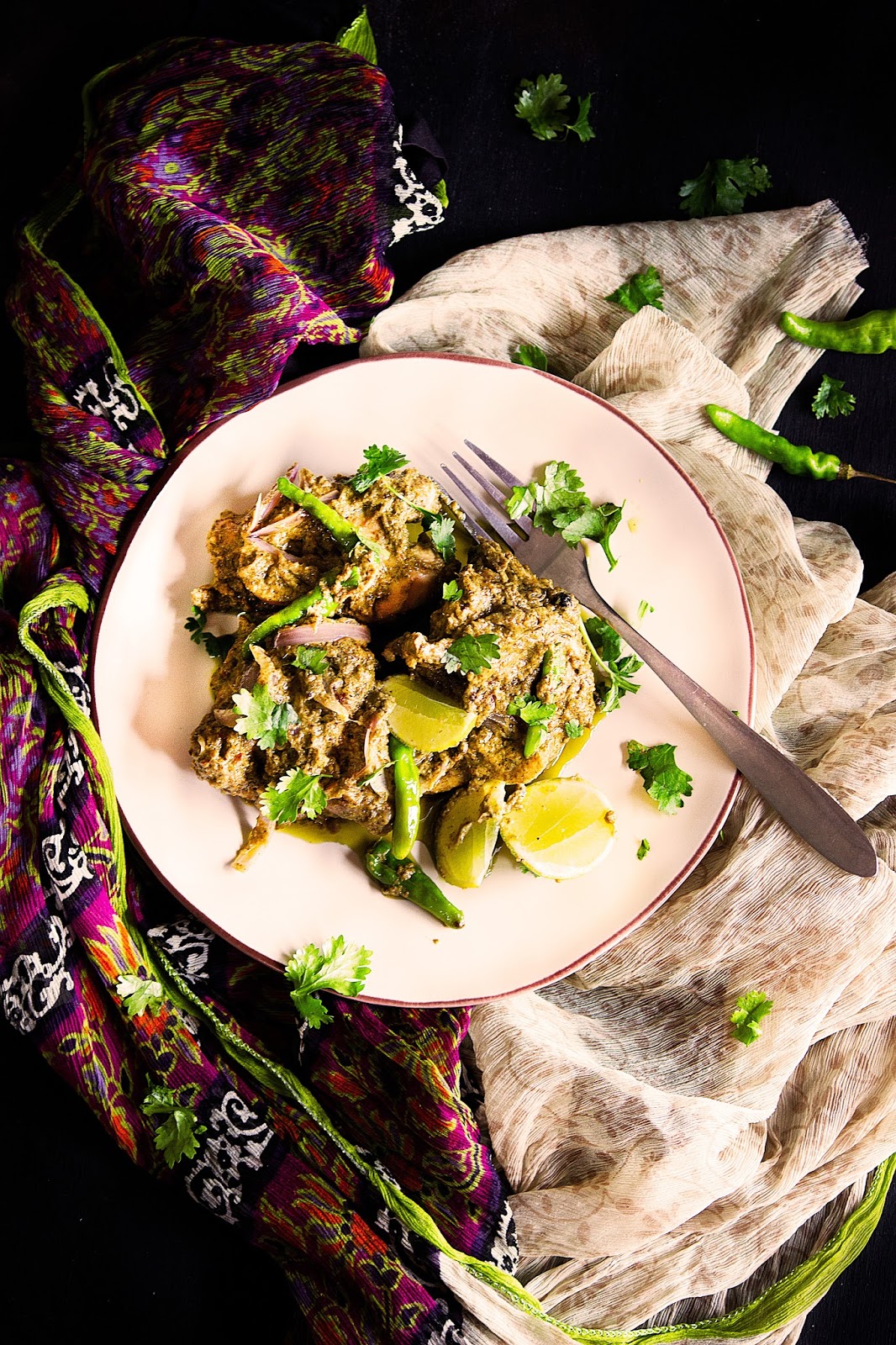 Dhone Pata Mangsho / Dhania Chicken / Coriander Chicken Curry