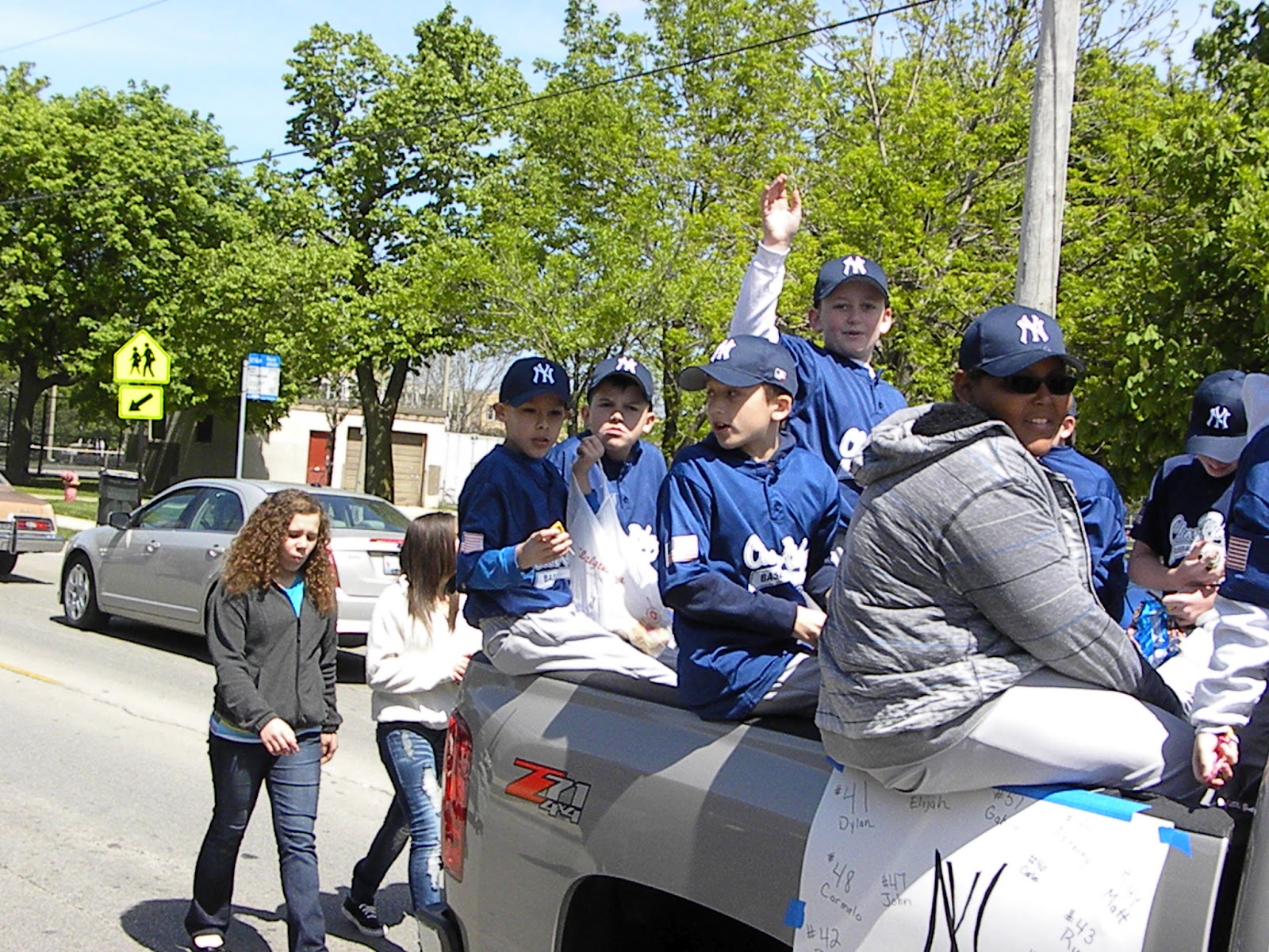 Southwest Chicago Post: Clear Ridge Little League Opening Day Parade ...