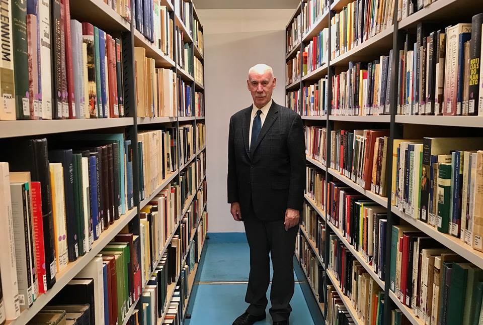 Economia e Capitalismo: Kenneth Maxwell: exemplo de um mestre que faz ...