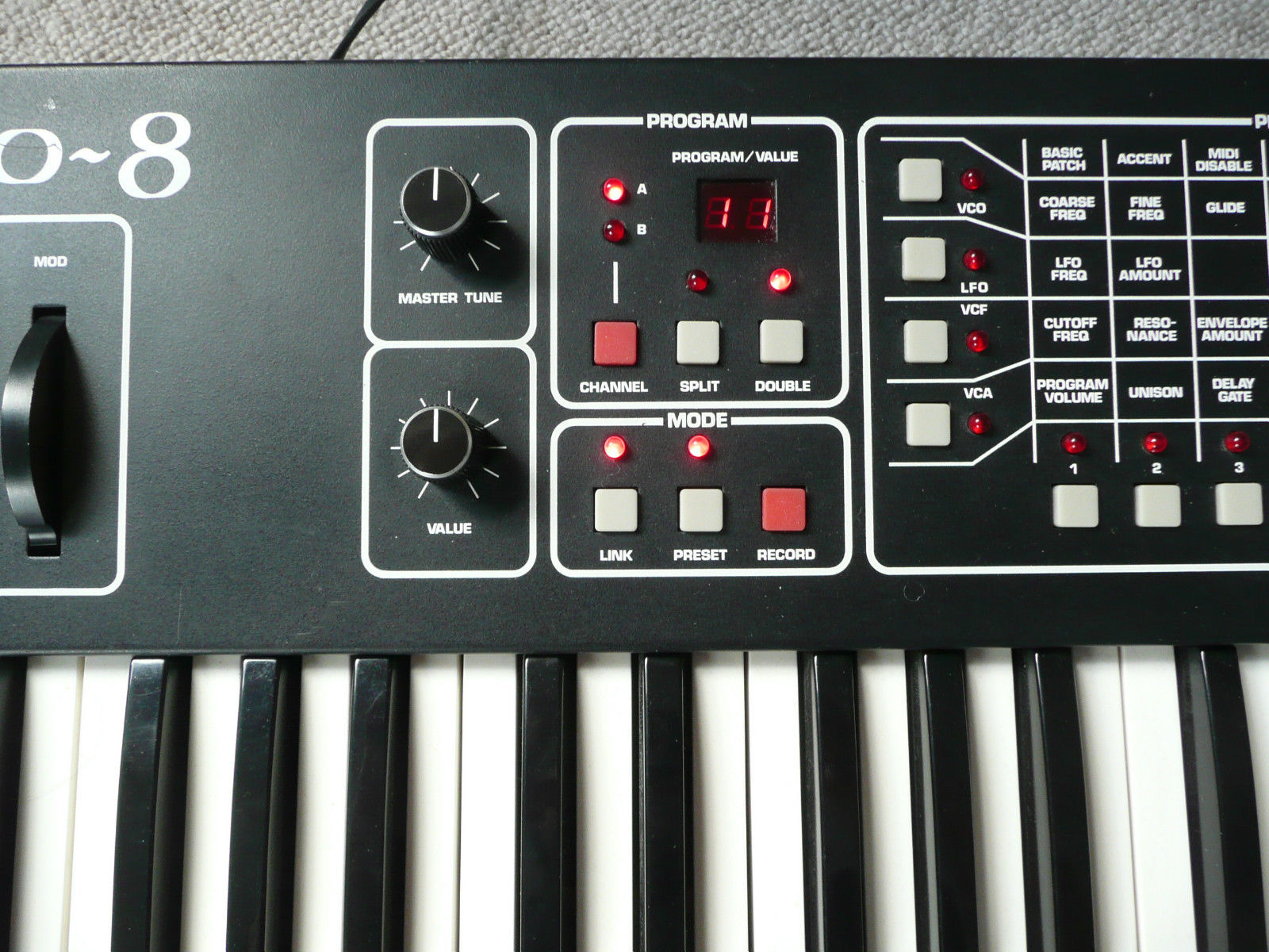 MATRIXSYNTH: SEQUENTIAL CIRCUITS PRO 8 POLY SYNTH SN 02033