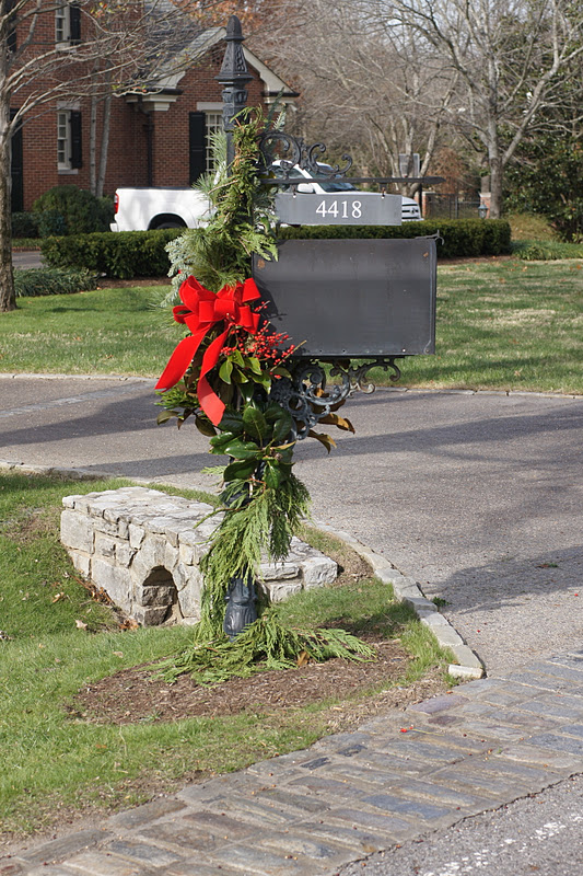 Knestrick by Design: Christmas Mailboxes