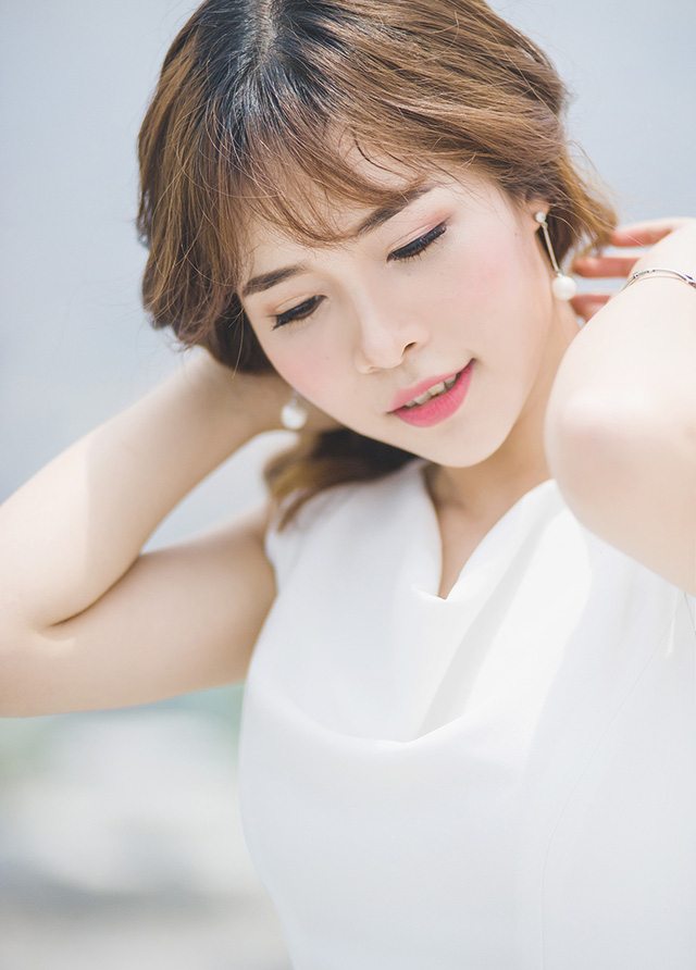 Huong Ly - Asian Girl