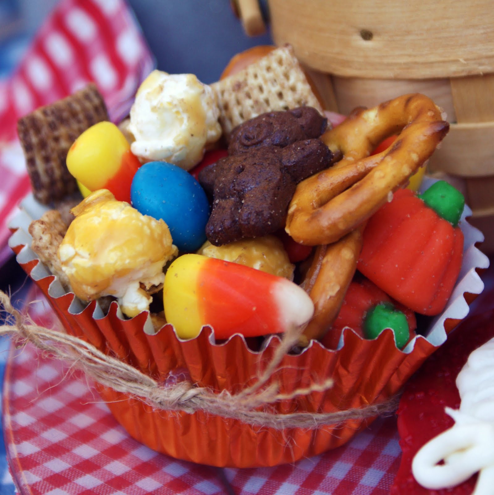 A Little Loveliness: Wizard of Oz Party