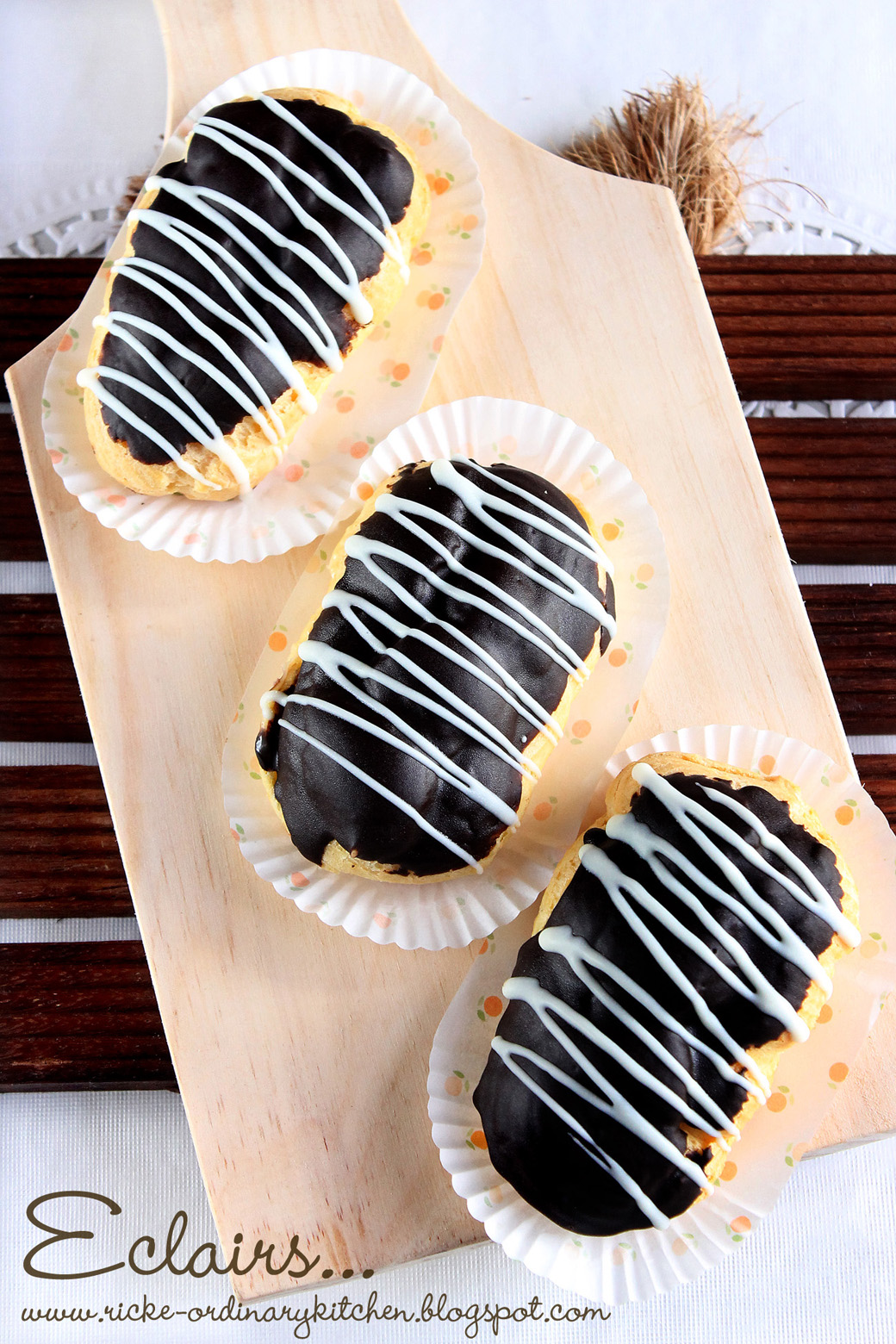 Just My Ordinary Kitchen...: ECLAIRS WITH CHEESE CUSTARD FILLING