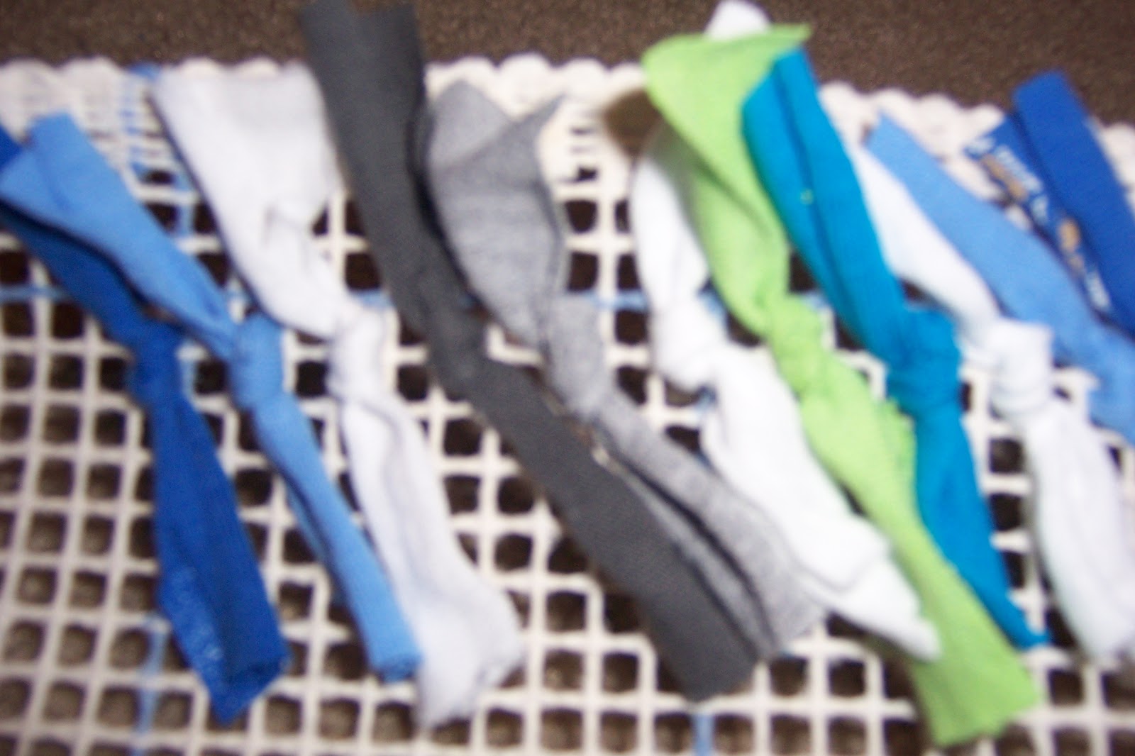 Kelly's Creations: T-Shirt Shag Rug