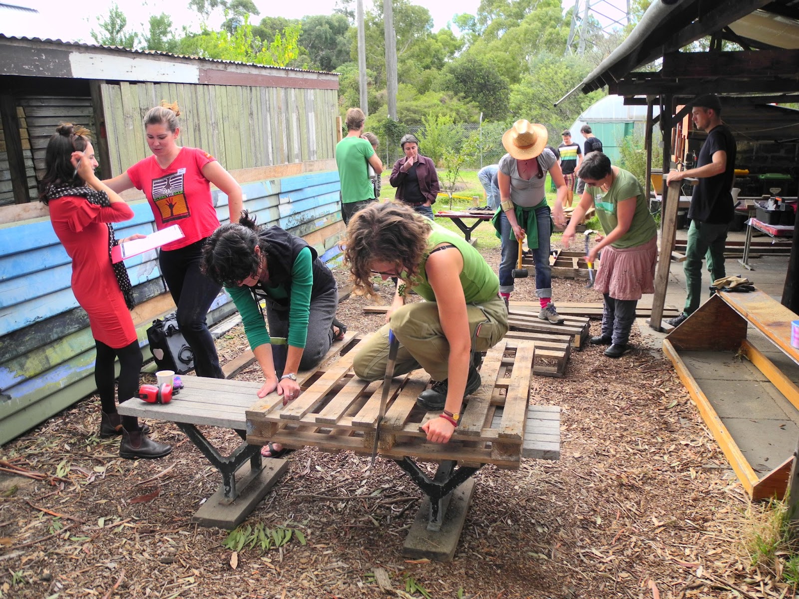 Mel Miller: Urban Bush Carpenters: The Wooden Esky