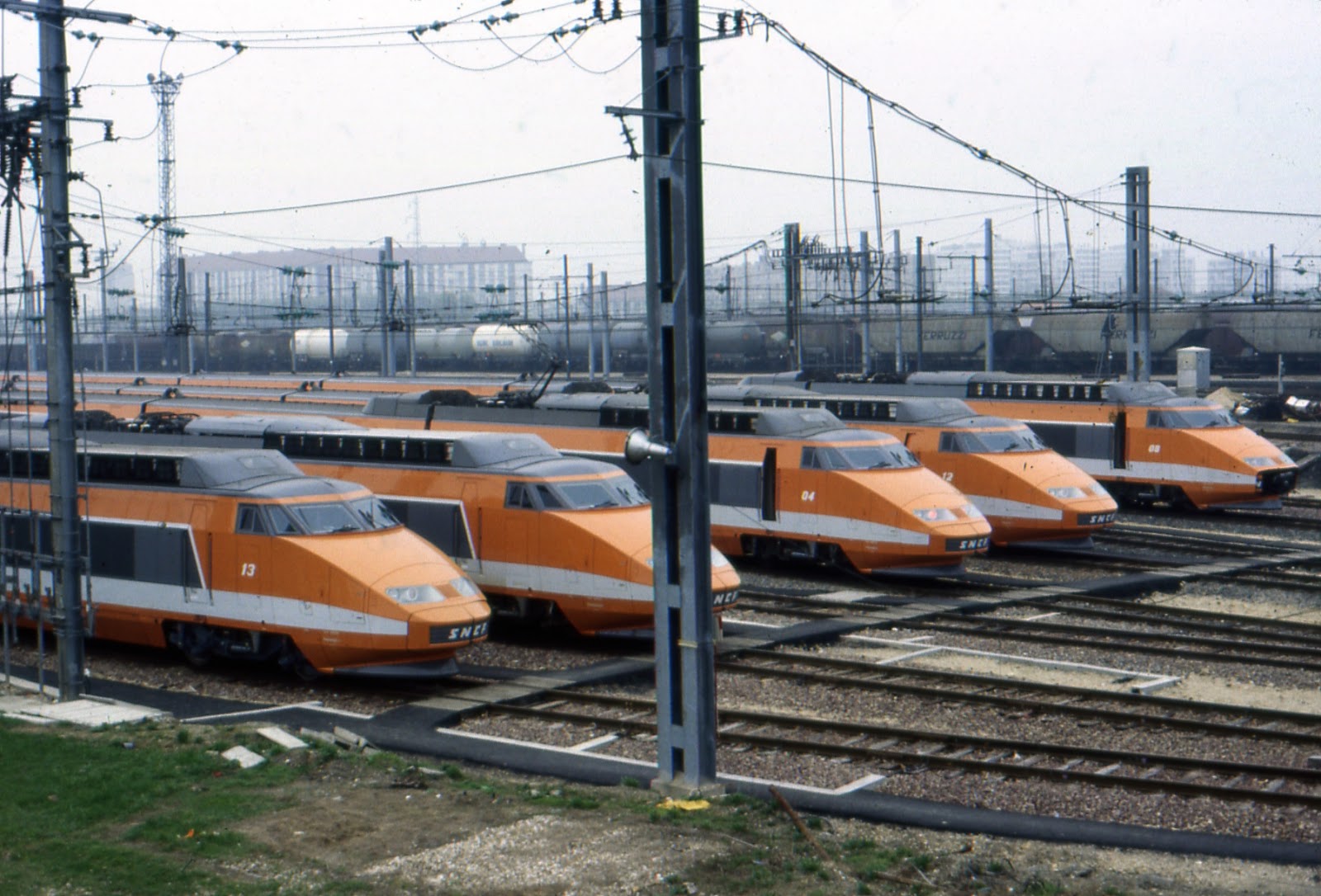 LA PASSION DU TRAIN: TGV "Orange" quelques archives