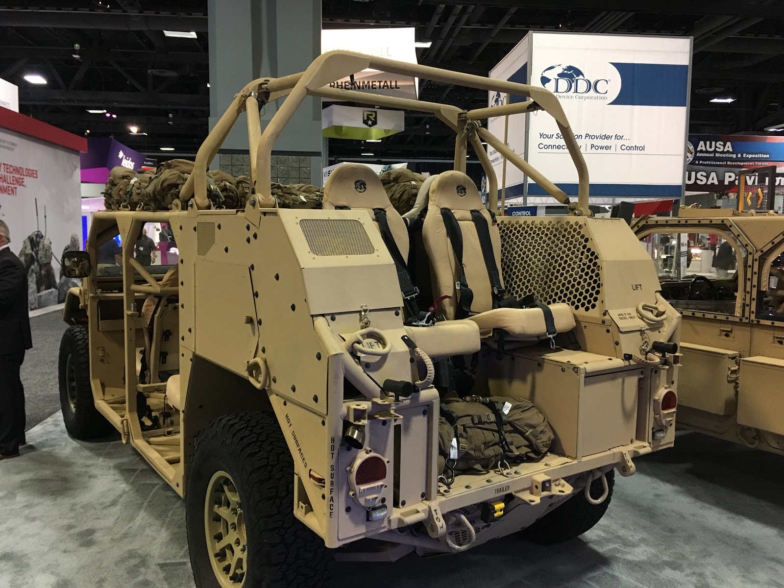 SNAFU!: General Dynamics Flyer 72 @AUSA...