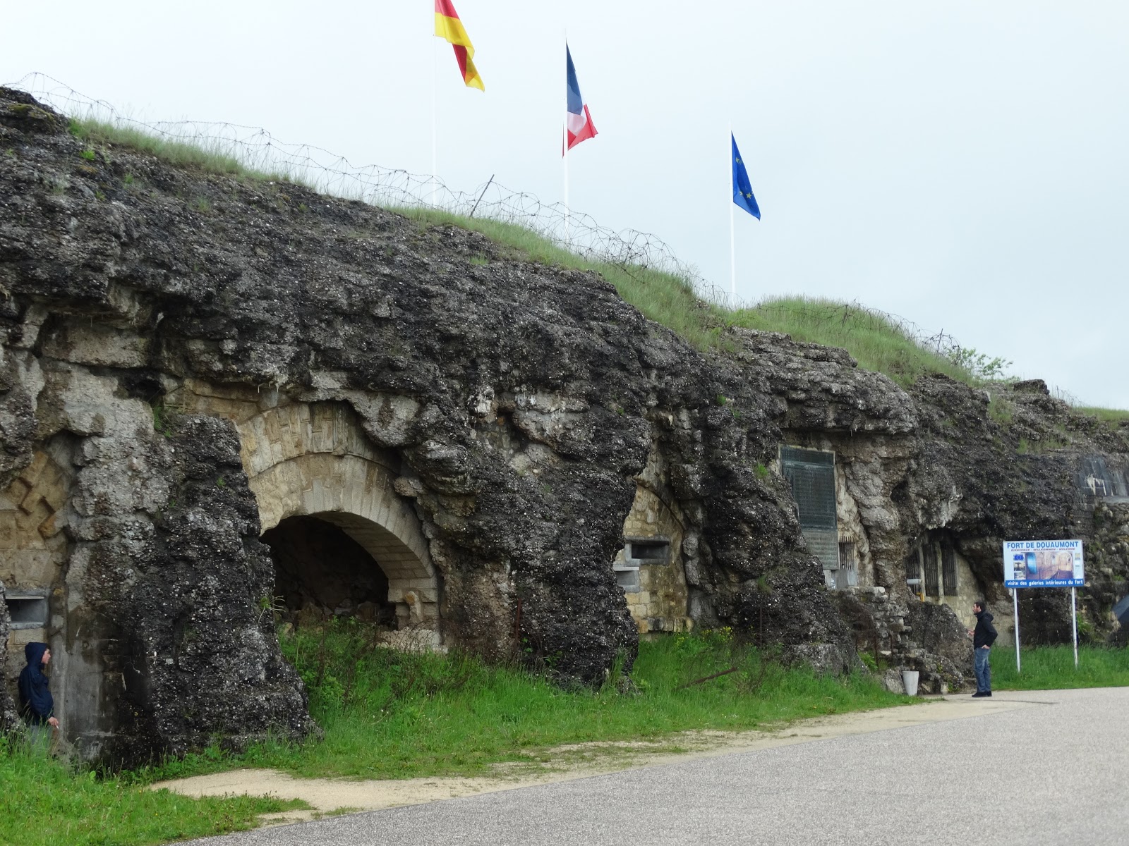 Tour of WW1 and WW2 battlefields: Verdun - Fort Douaumont, amazing pictures