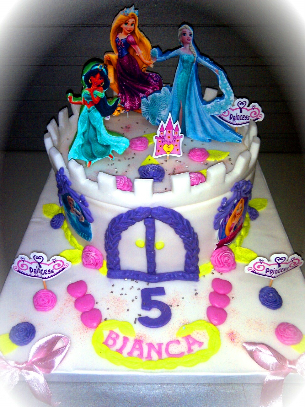 COMANDA TORT BUCURESTI: Tort castel de printese