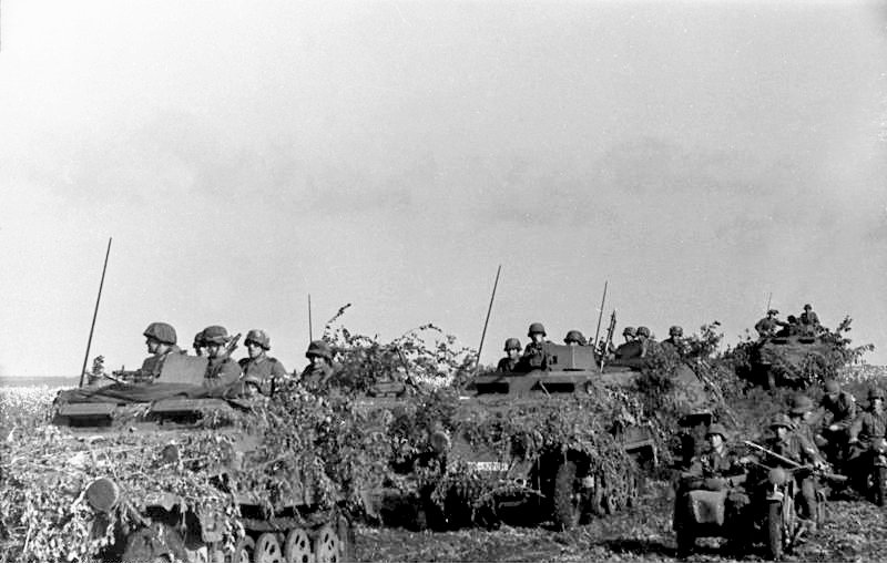 War on the Eastern Front: Panzergrenadier Division Großdeutschland