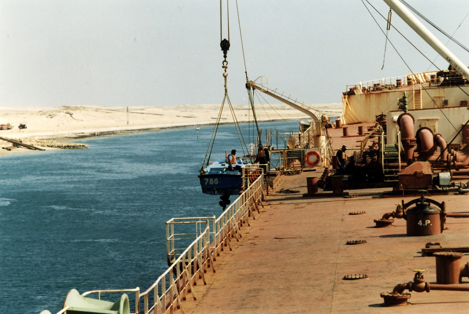 'ZIEN EN WETEN': SUNETTA M.S. SHELL TANKERS B.V. (DEEL 2/1)