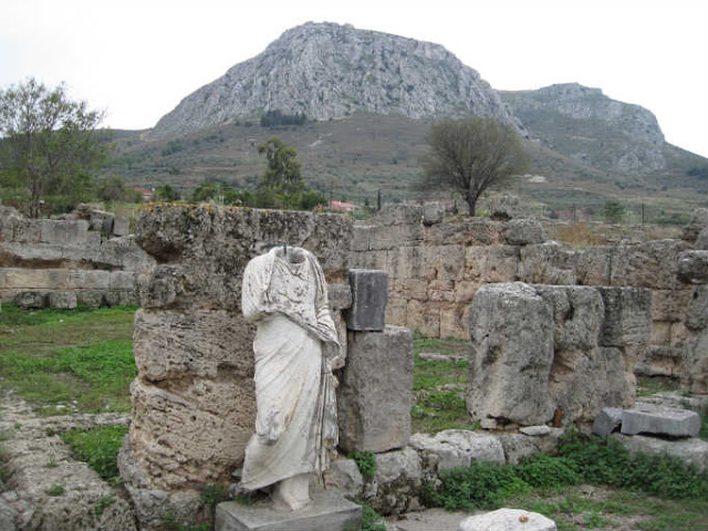 Σελίδες Ιστορίας και Επιστήμης: Ο αρχαιολογικός χώρος της Κορίνθου