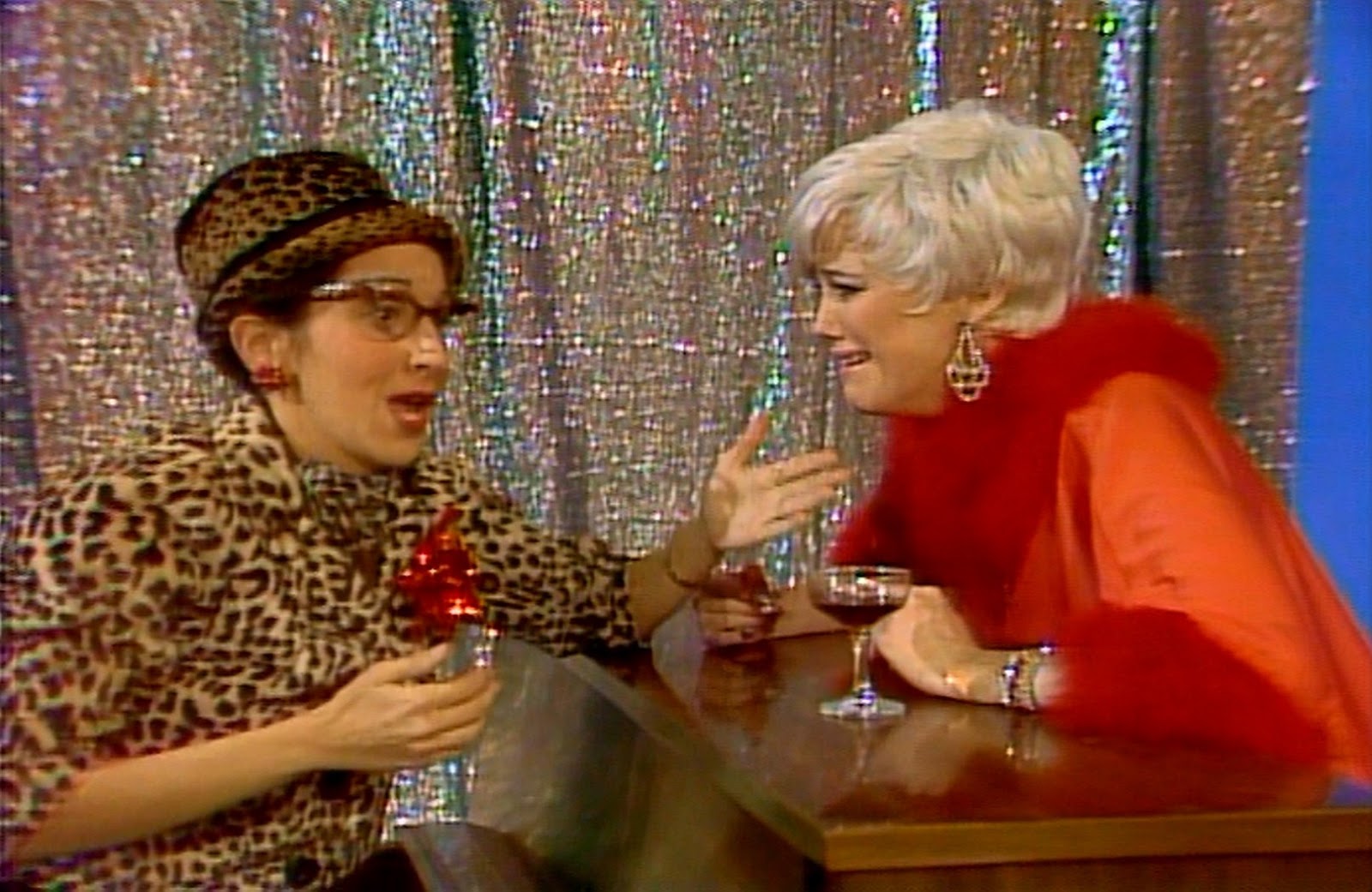 Holiday Film Reviews: SCTV: "Staff Christmas Party"