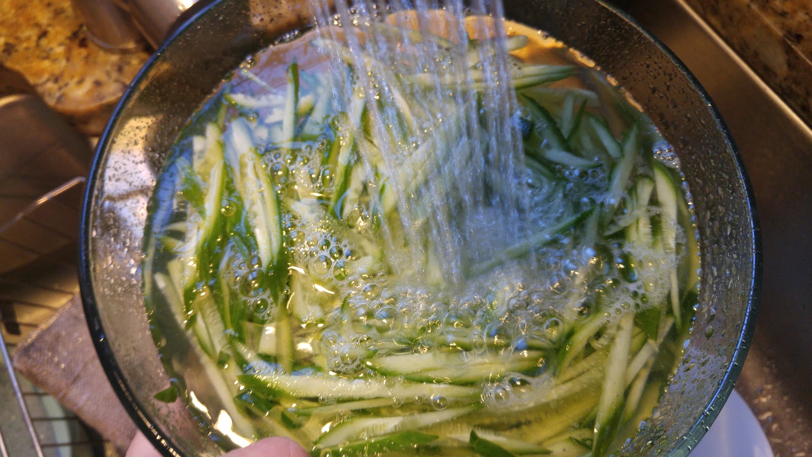 Effortnesslessly: Kani Salad 2