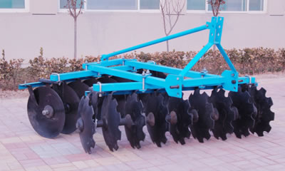 Lia Yunita_TP'13: Alat dan mesin pengolahan tanah